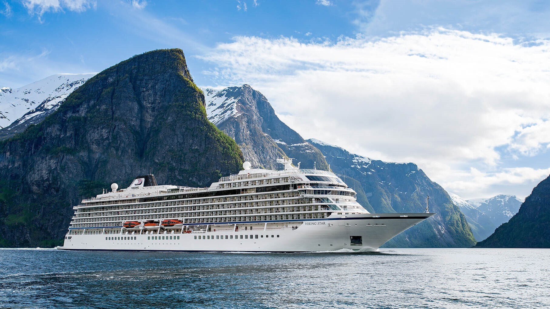 Welcome to our Viking Ocean ship 360°